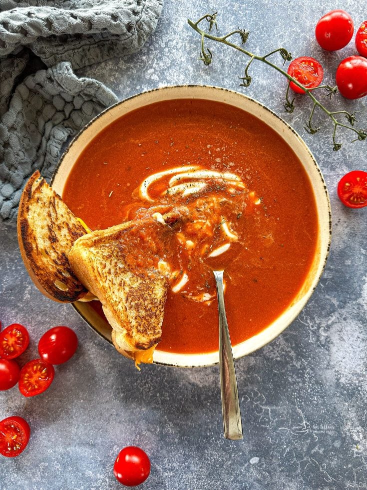 Easy Fire Roasted tomato Soup Recipe