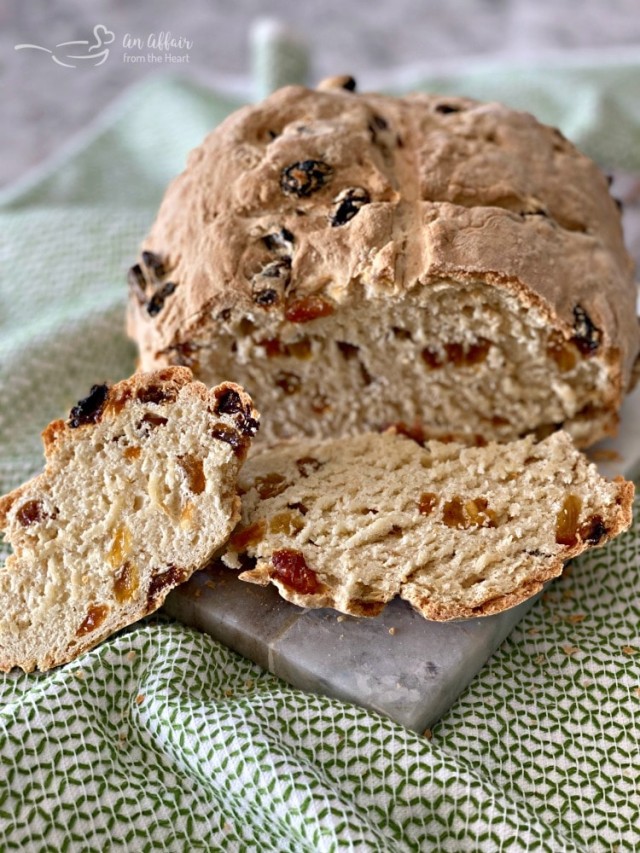 Irish Soda Bread with Raisins - Leavened by baking soda,no waiting to rise