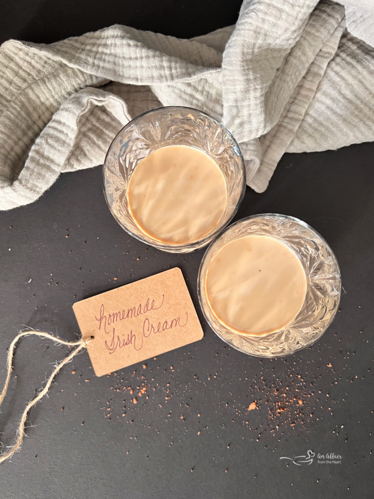 Homemade Irish Cream (Homemade Bailey's)