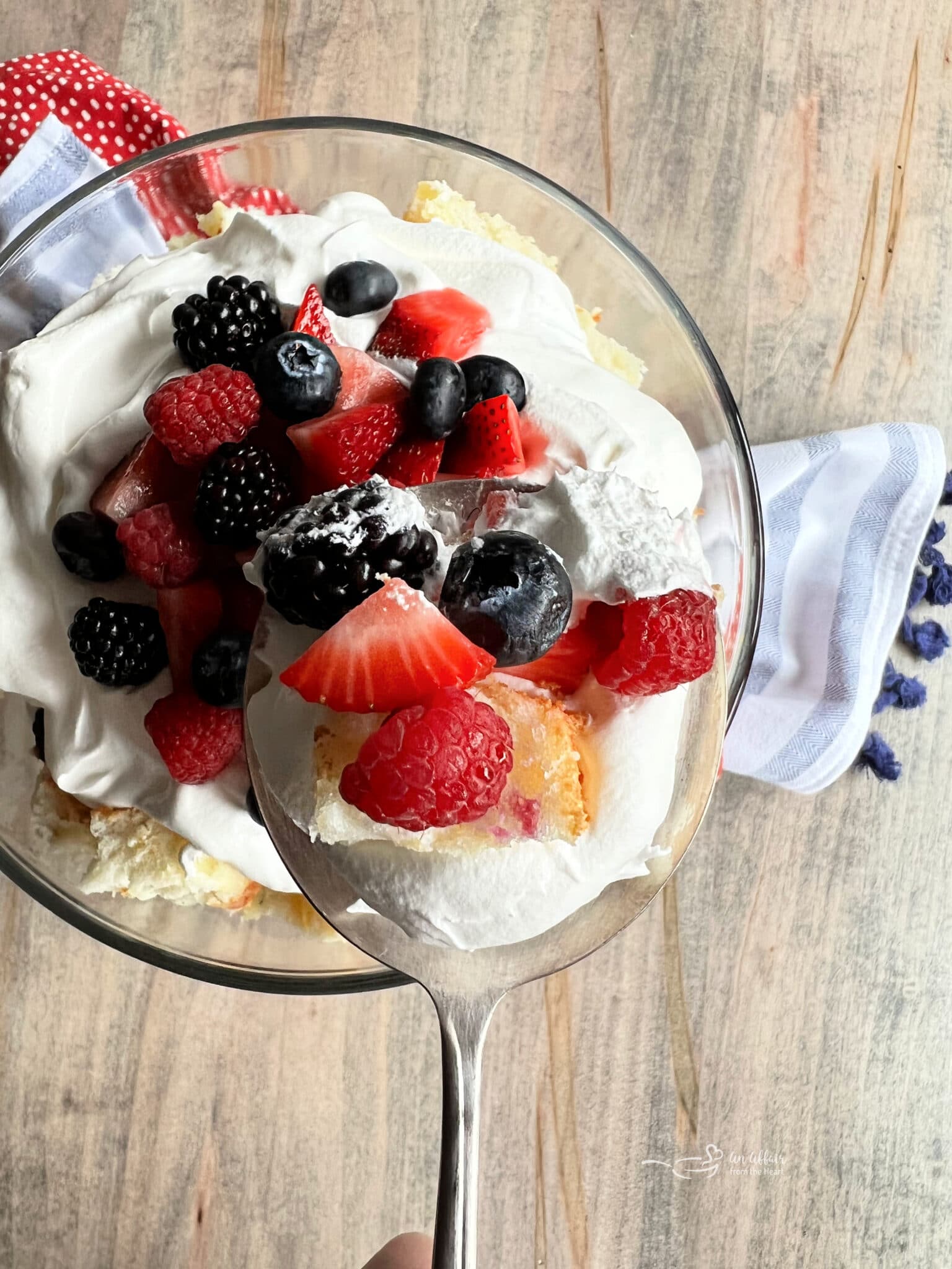 Simple & Beautiful Berry Trifle Recipe