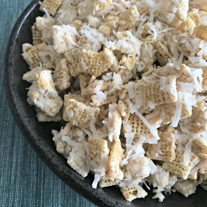 Coconut Muddy Buddies