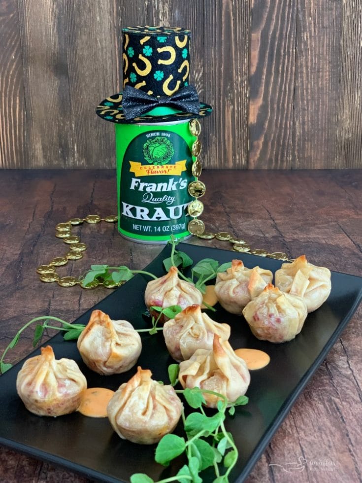 Reuben Wonton Purses - Reuben Wonton Cups make great appetizers!