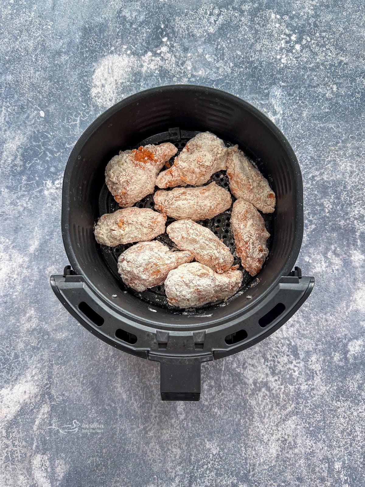 Copycat Hooter's Wings in the Air Fryer - a lighter version of a classic!