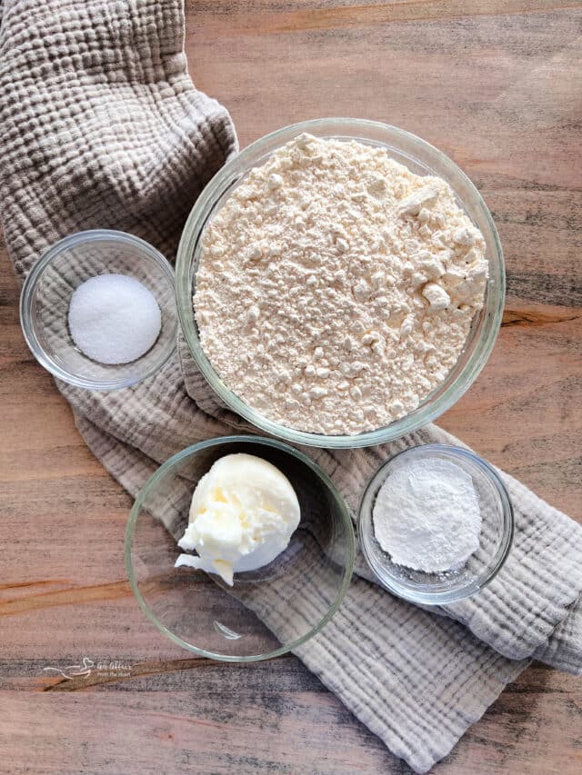 Homemade Bisquick Mix (4 Ingredient Recipe)