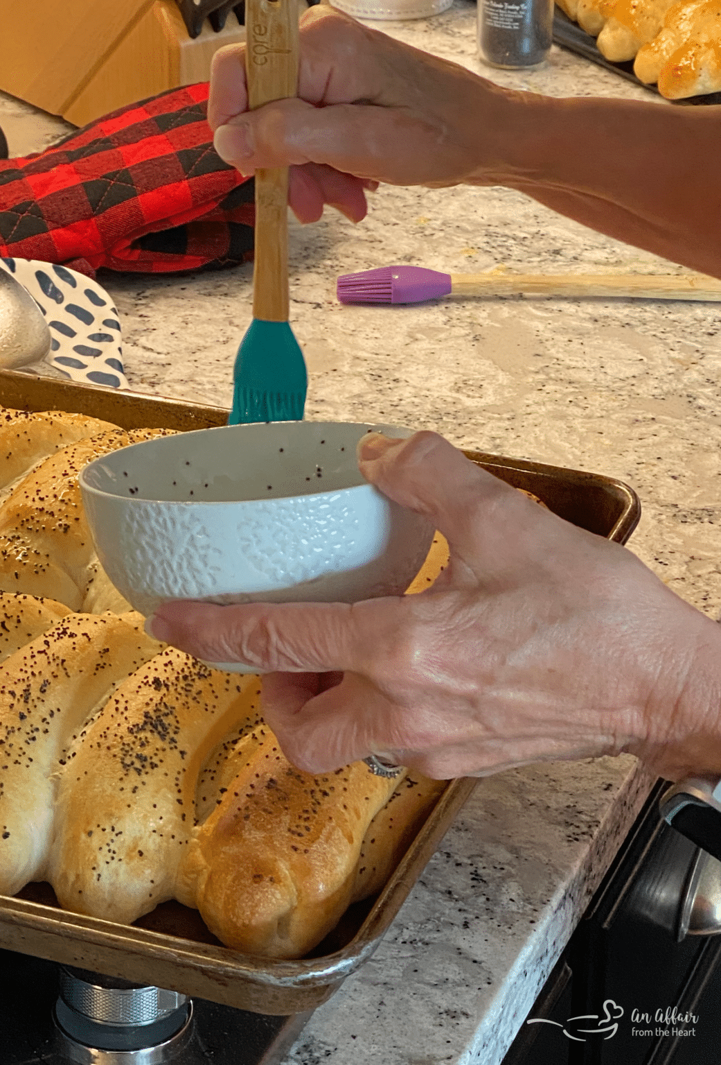 Poppyseed Rolls - Deliciously Soft "Homemade" Poppyseed Dinner Rolls