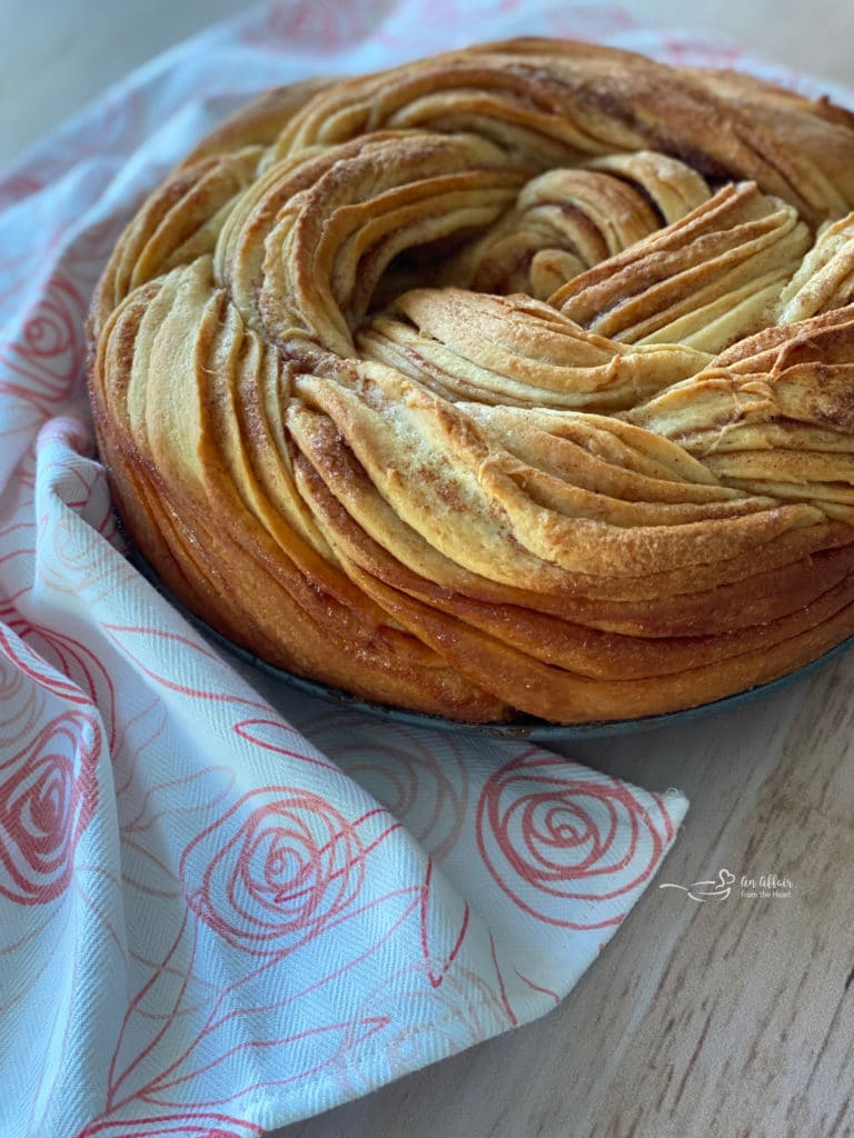 Russian Rose Bread - An Affair from the Heart