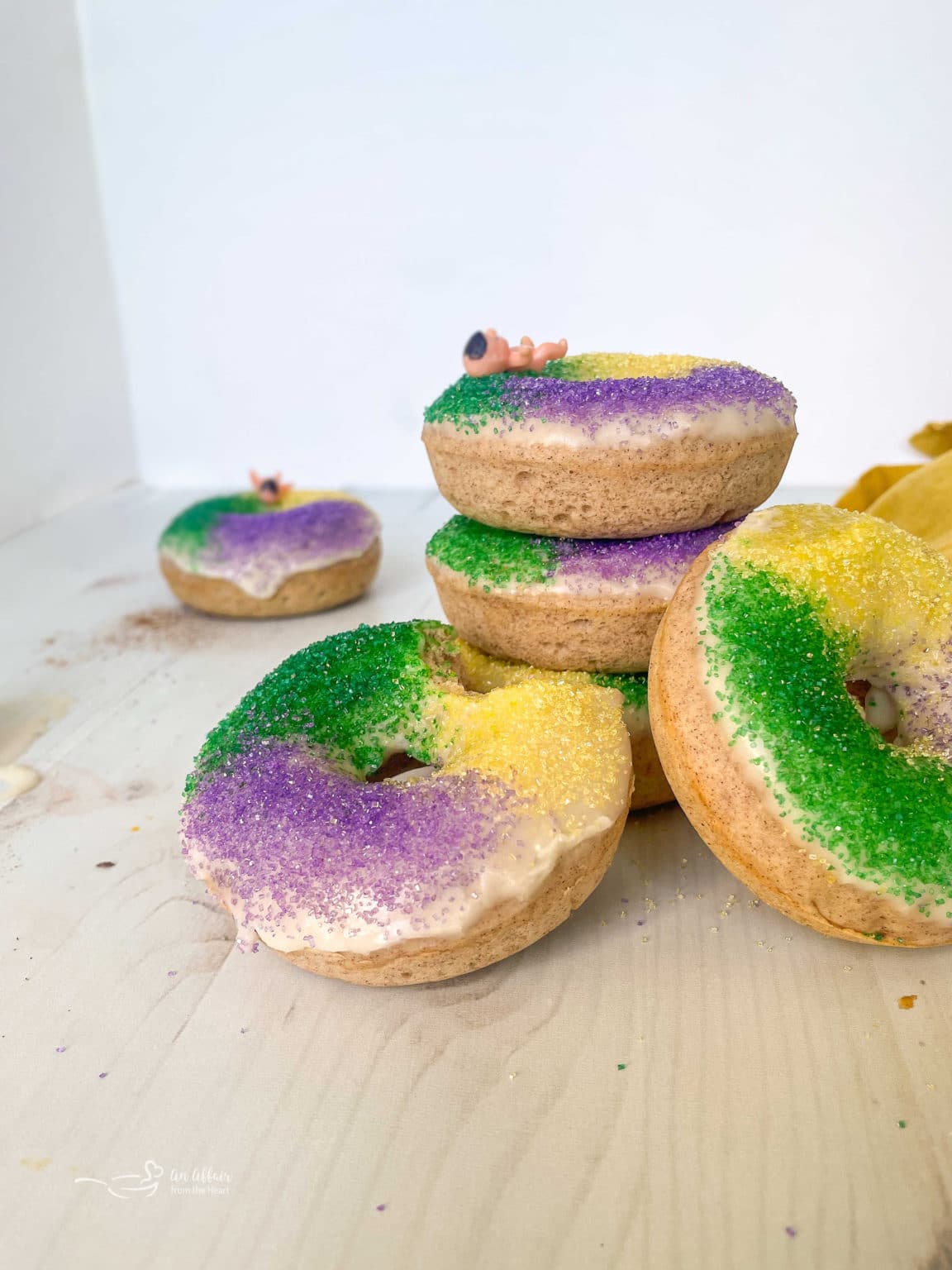 Baked King Cake Donuts - Simple, delicious Fat Tuesday Treats