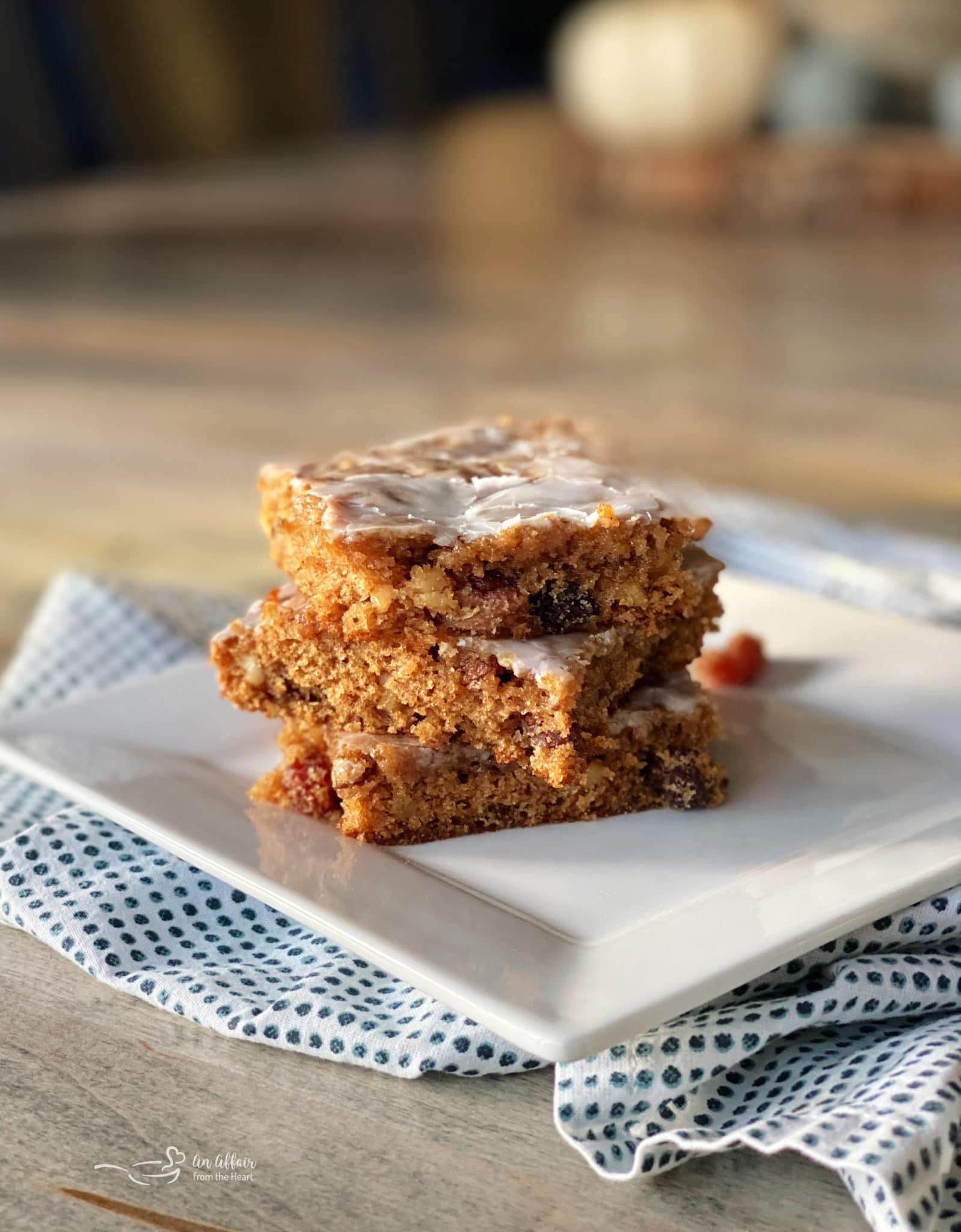 Old Fashioned Raisin Spice Bars