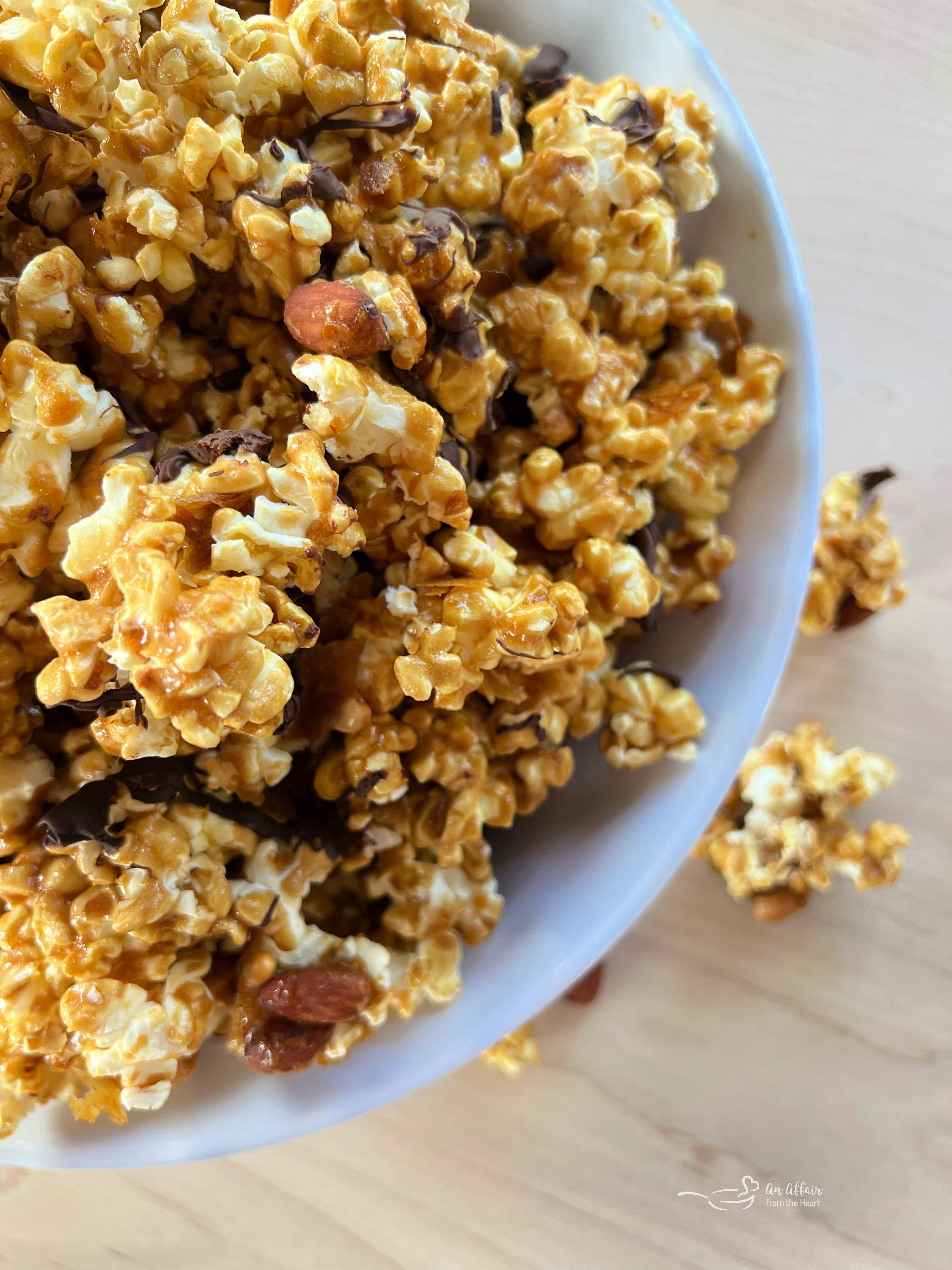 Homemade Moose Munch Popcorn (Harry & David Copy Cat)