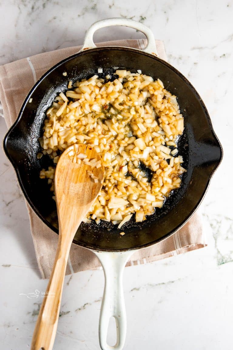 Easy Lemon Chicken Recipe (30 minute meal!)