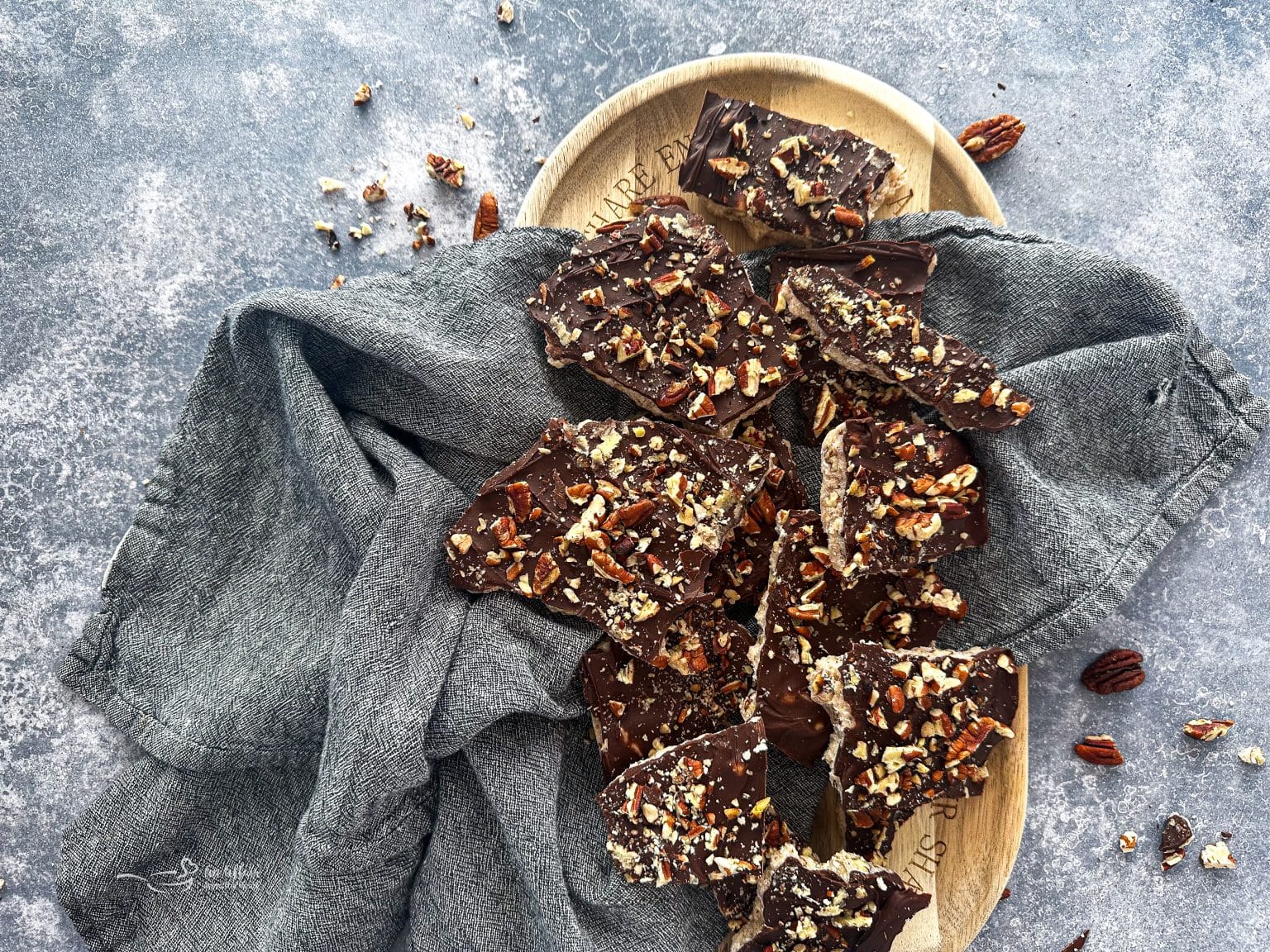 Easy Old Fashioned Homemade Toffee Recipe
