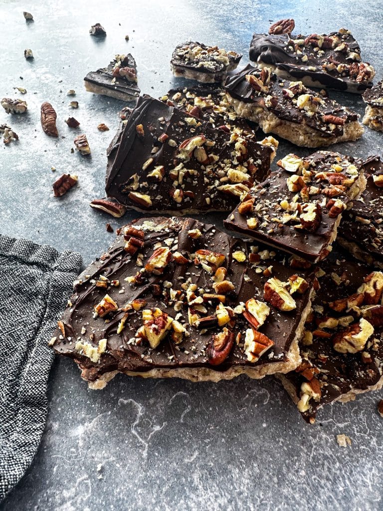 Easy Old Fashioned Homemade Toffee Recipe