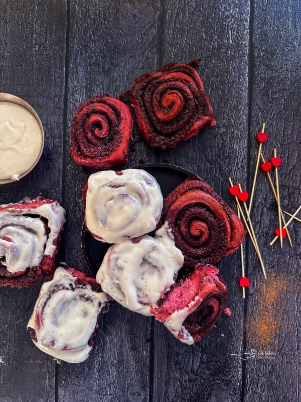 Red Velvet Cinnamon Rolls - An Affair from the Heart